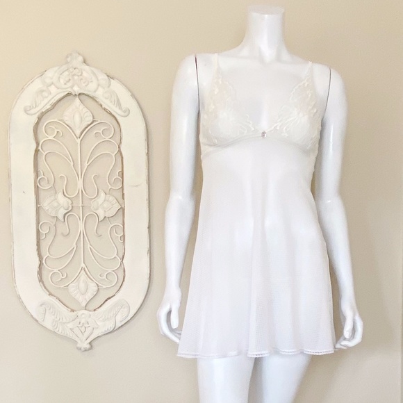 CLO | Intimates & Sleepwear | Clo Womens White Sheer Mesh And Lace ...